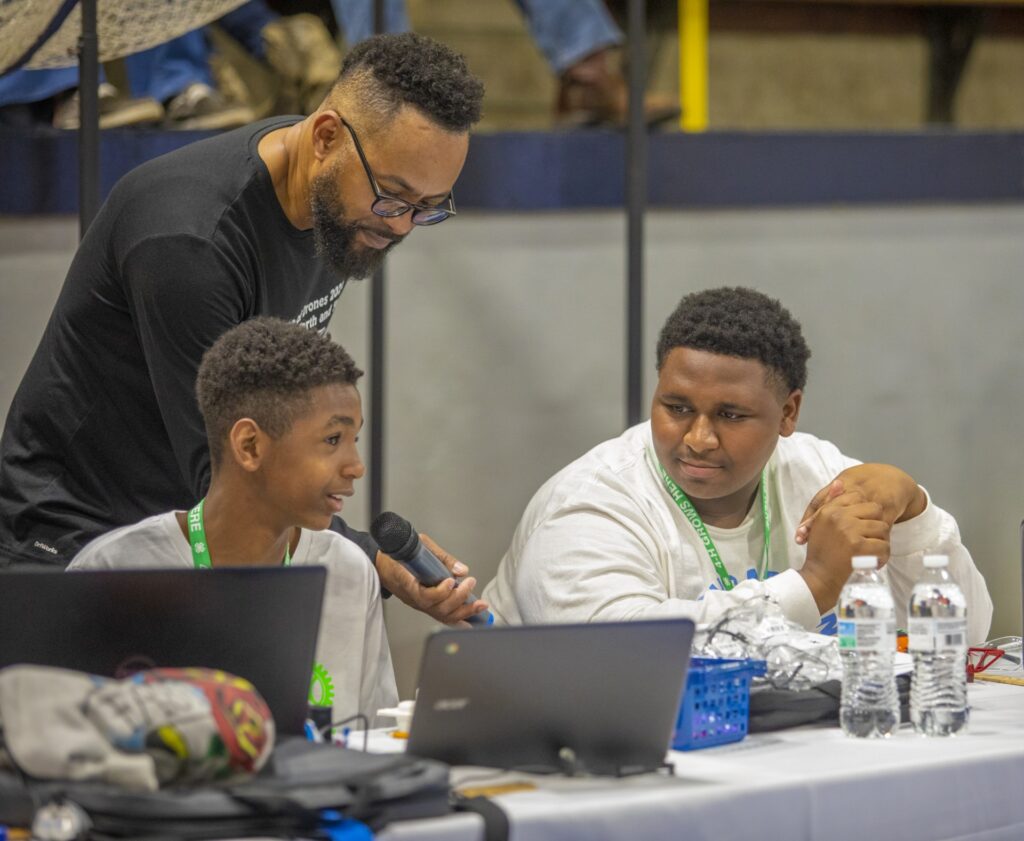 4-H ‘Game of Drones’ Brings Coding Battle Back to N.C. A&T | CAES News